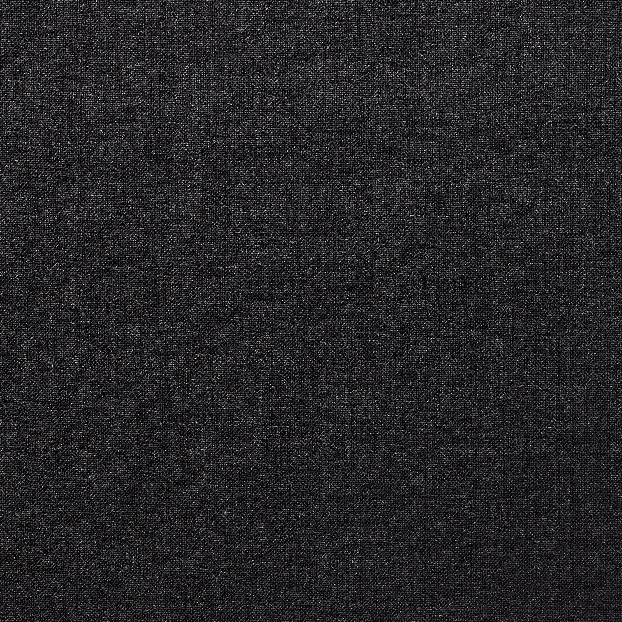 FC18 : Iron Grey Fox City – Fox Brothers & Co Ltd