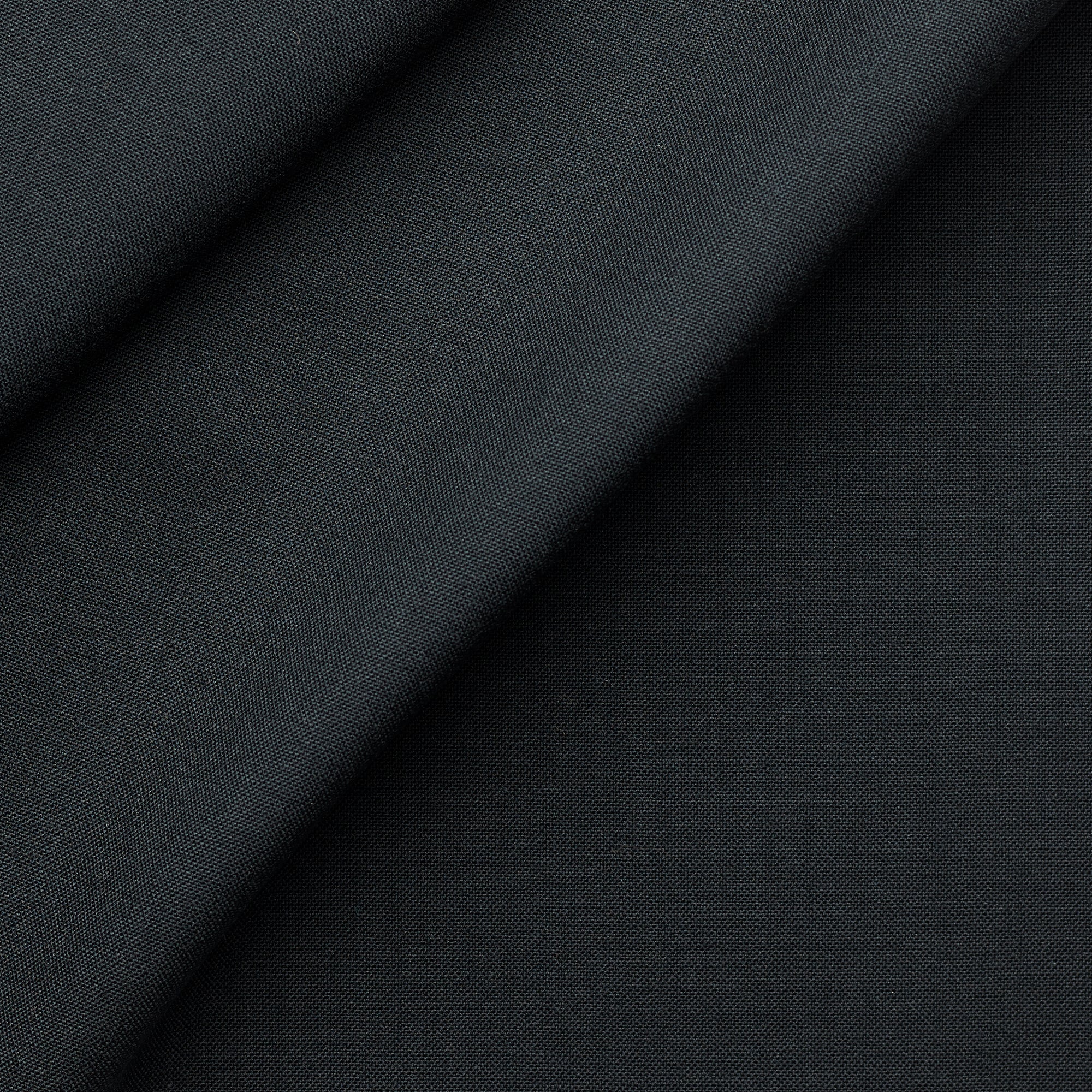 FC2 : British Racing Green Fox City – Fox Brothers & Co Ltd