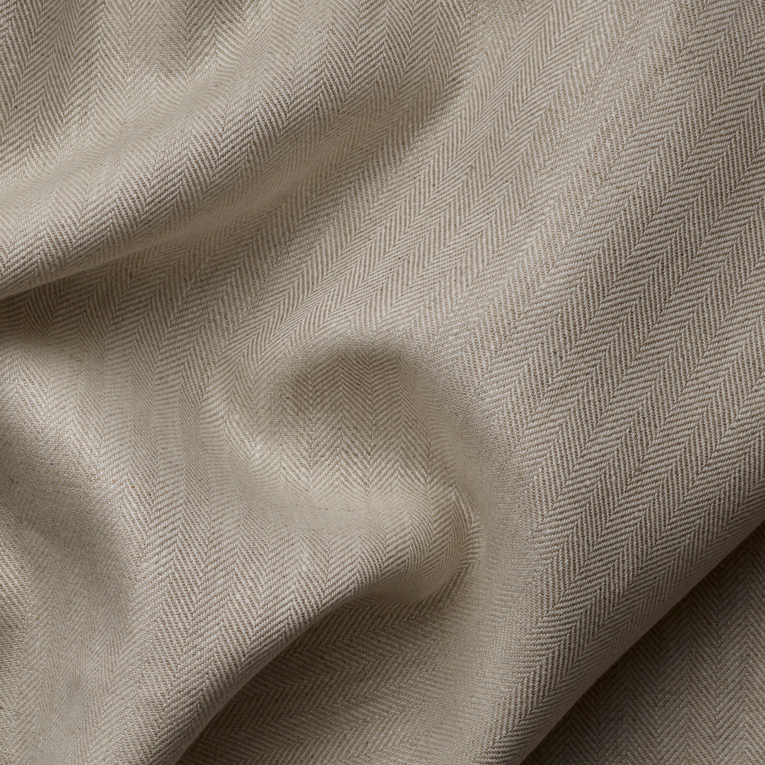 FL19 : Fox Linen Herringbone Natural – Fox Brothers & Co Ltd