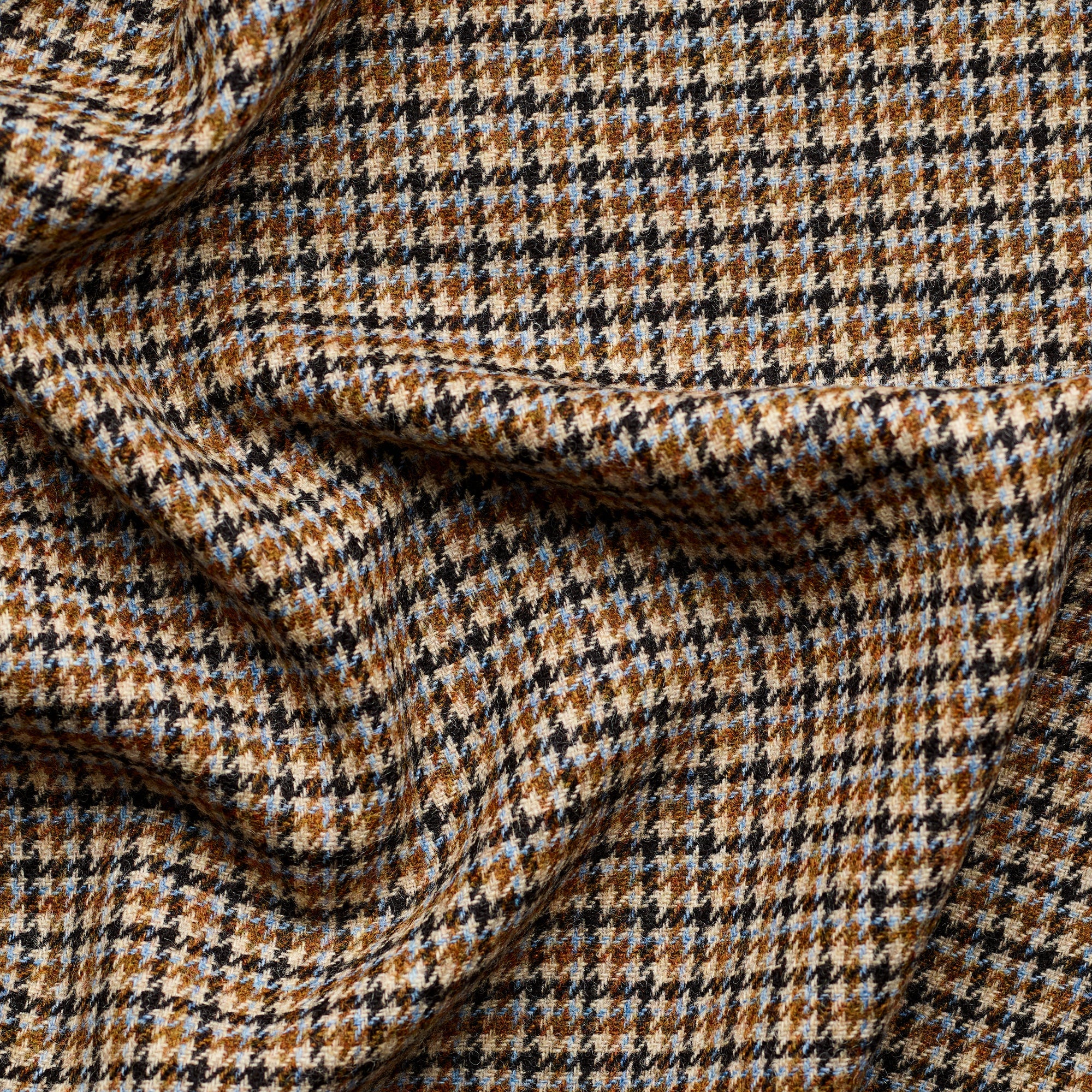 TD38 : Tonal Camel Brown & Pale Blue Houndstooth – Fox Brothers & Co Ltd