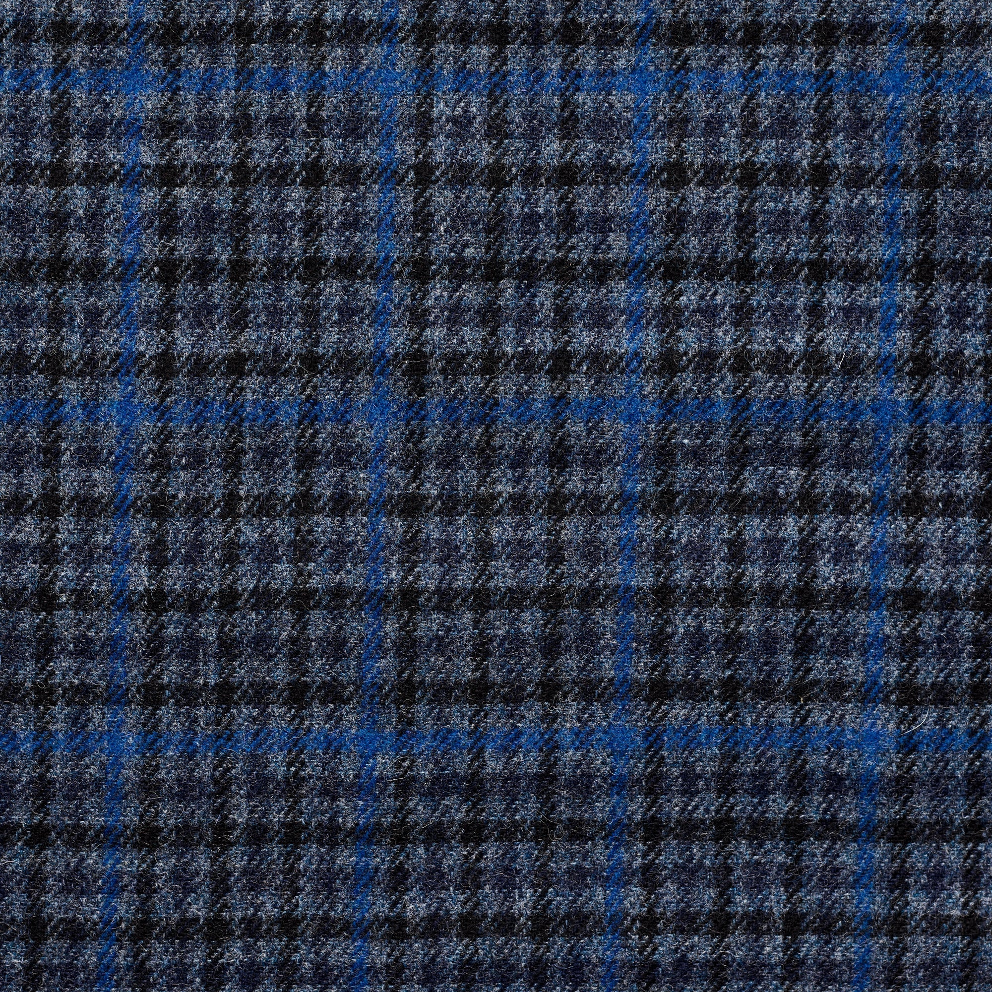 TD45 : Navy Gunclub Check with Royal Blue – Fox Brothers & Co Ltd